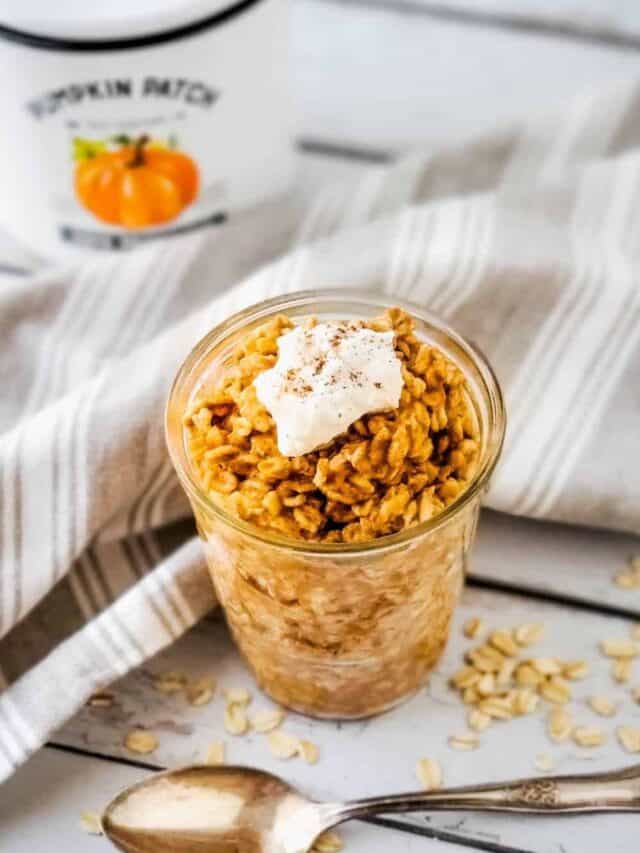 CARAMEL PUMPKIN SPICE OVERNIGHT OATS | THM E RECIPE - Oh Sweet Mercy